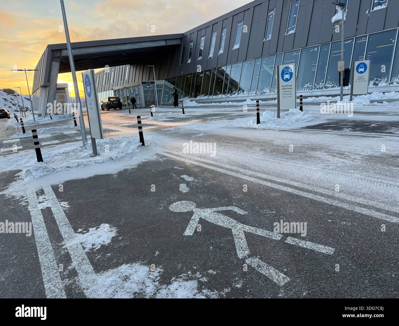 15 January 2026, Greenland, Nuuk: View of Nuuk International Airport ...