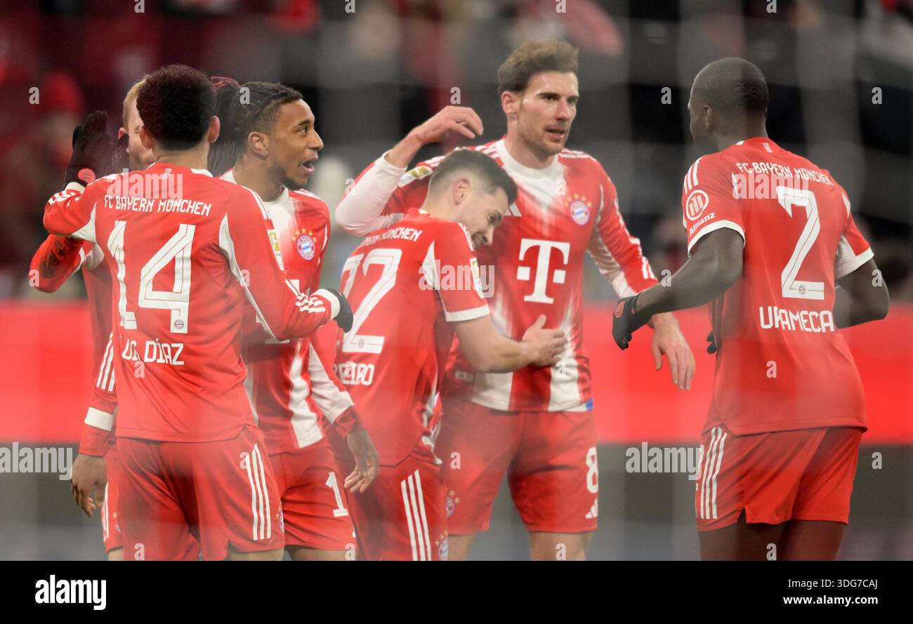 7:1 Goal, celebration, from the left Luis Diaz, goal scorer Michael ...