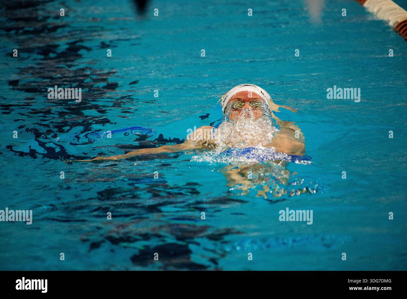 January 15, 2026: Leon Marchand competing in the menÃ s 200 LC Meter ...