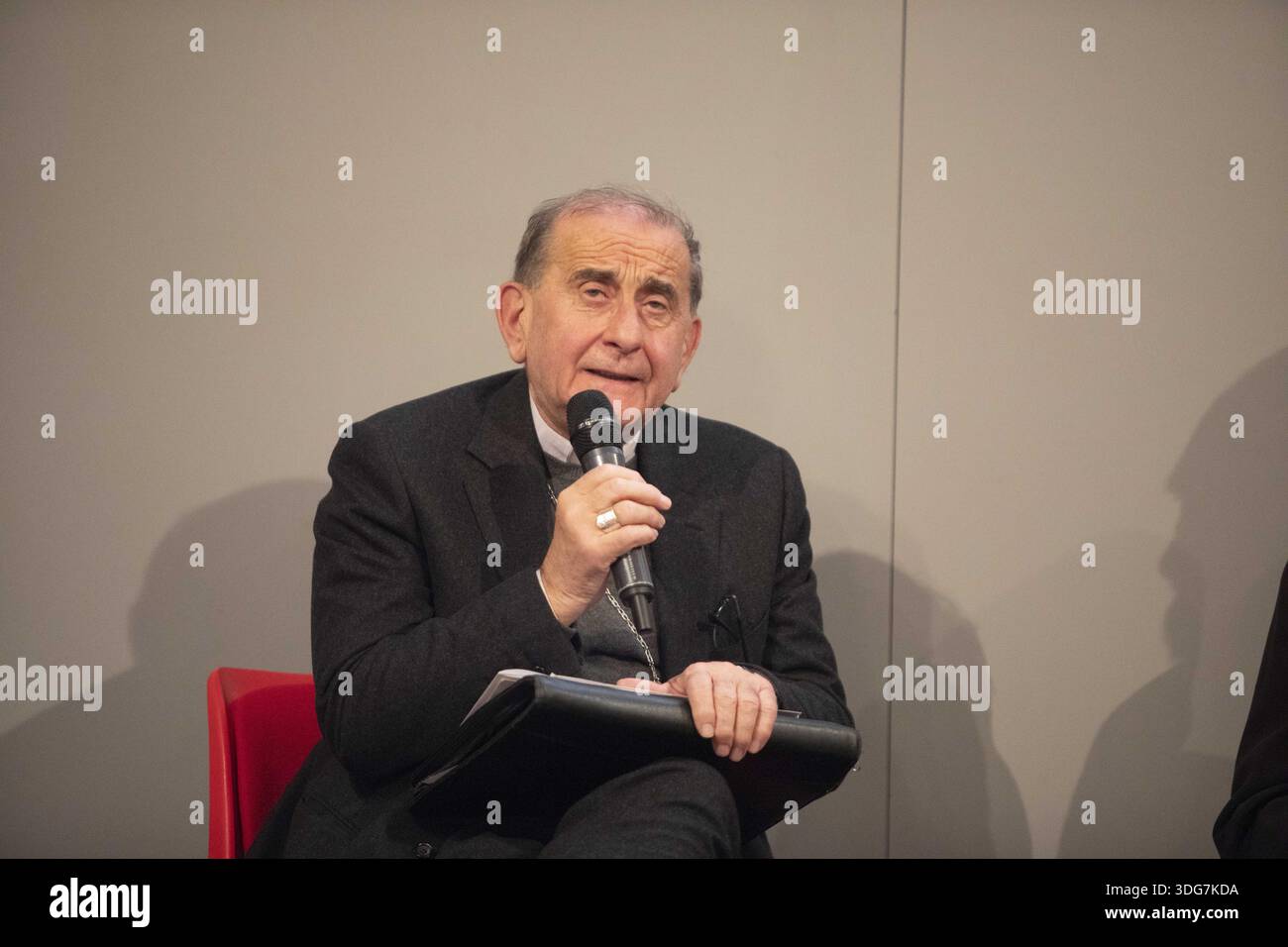 Milan, Diocesan Museum, Meeting between the Archbishop of Milan Mario ...