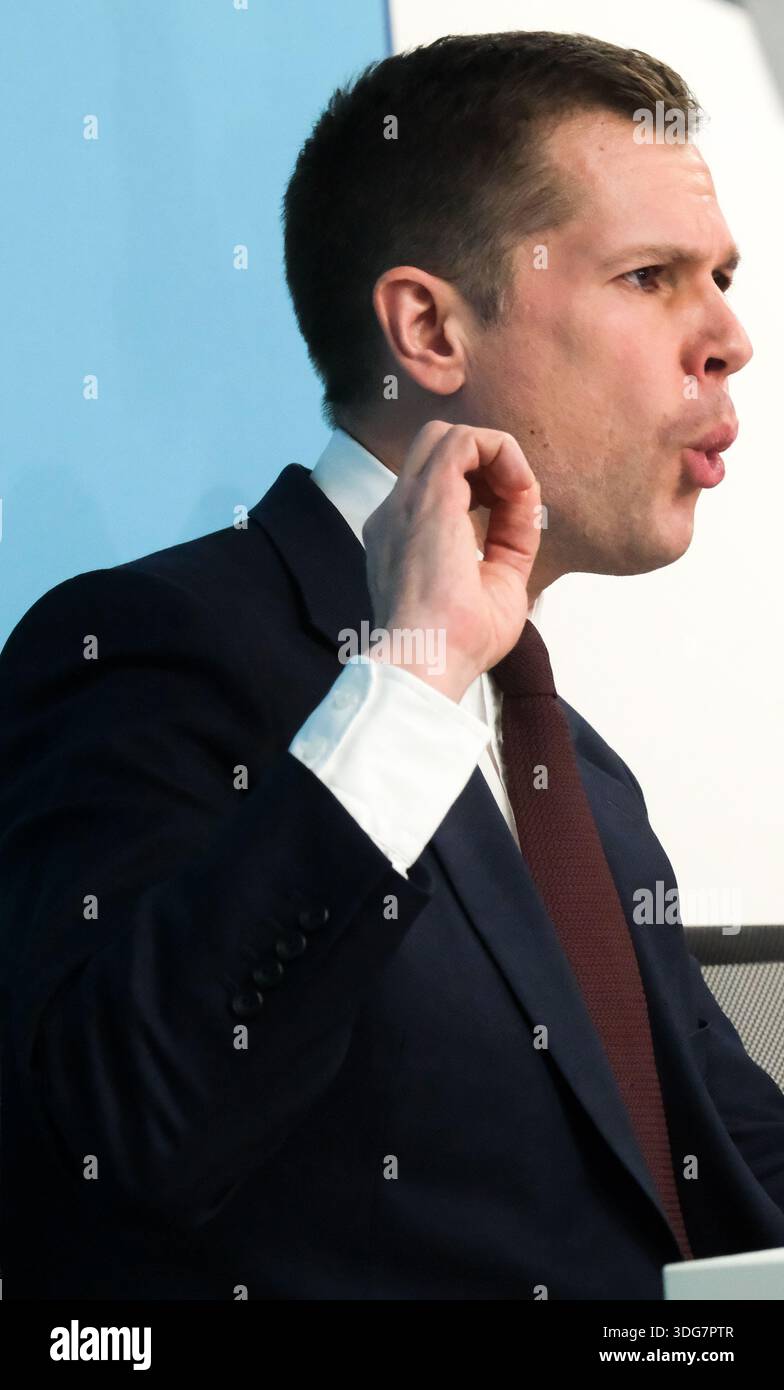 London, UK. 15th Jan 2026. Reform Party UK press conference, Robert ...