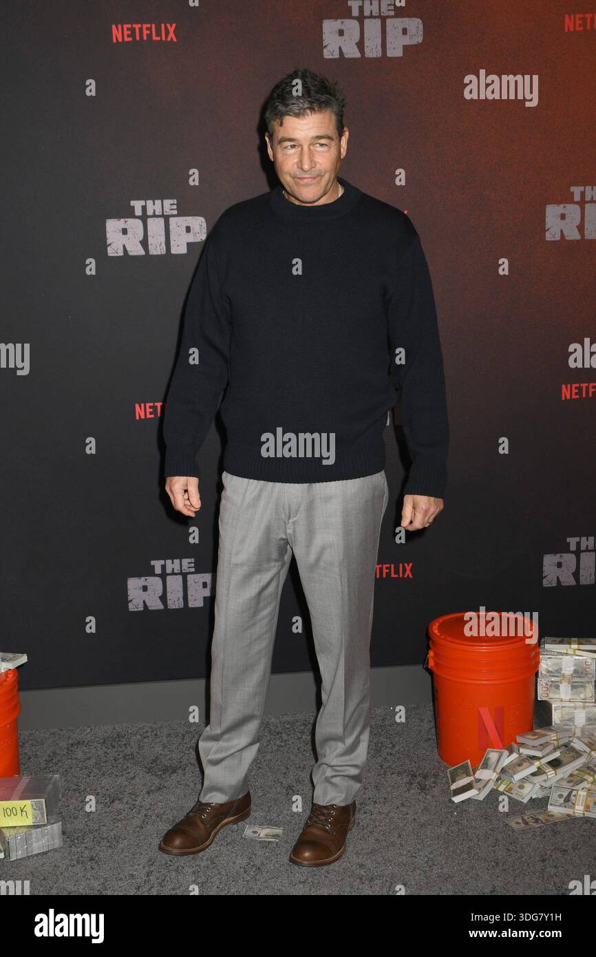 Kyle Chandler at arrivals for THE RIP Premiere, Alice Tully Hall, New ...