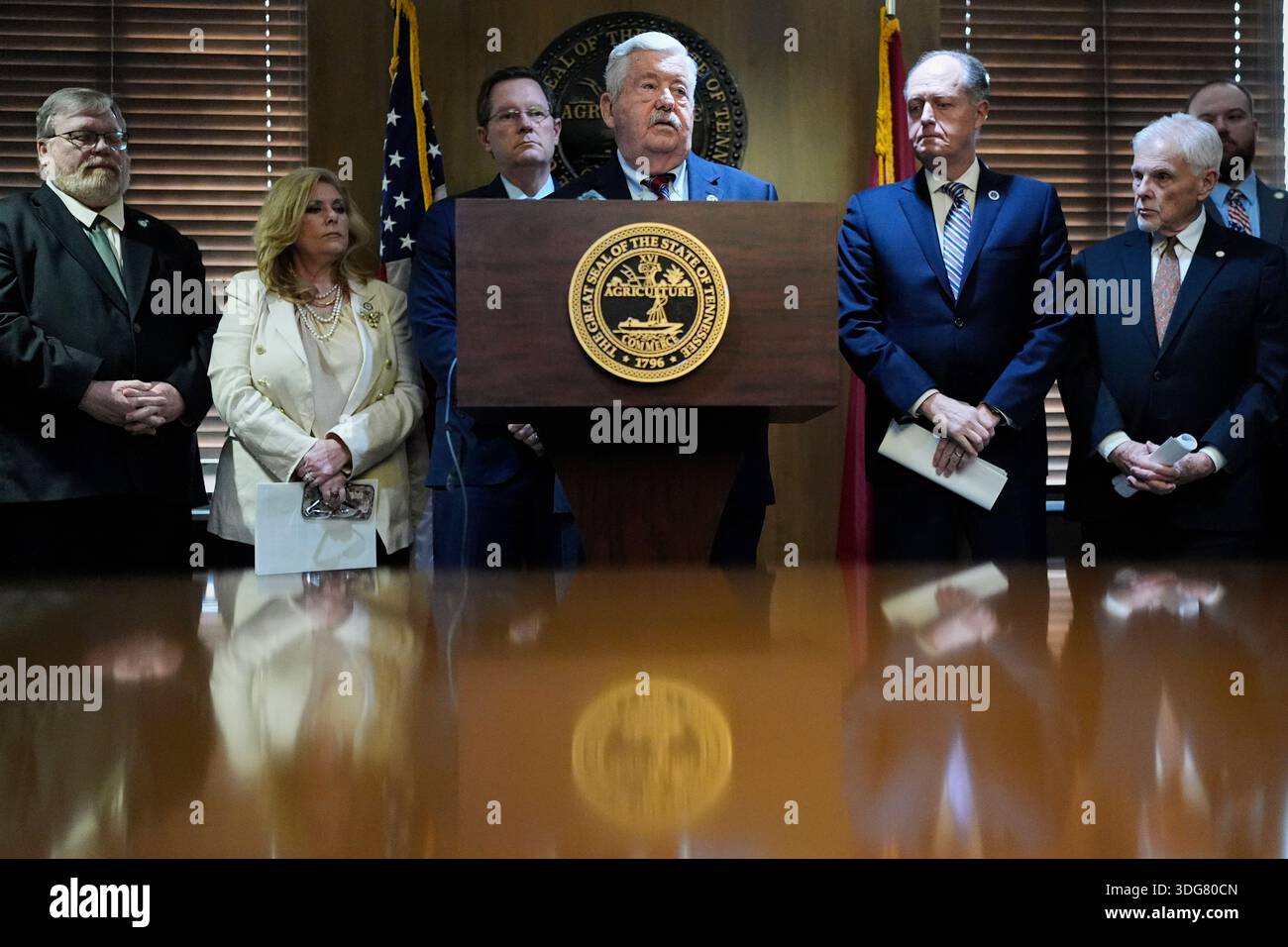 Lt. Gov. Randy McNally, R-Oak Ridge, center, speaks about the ...