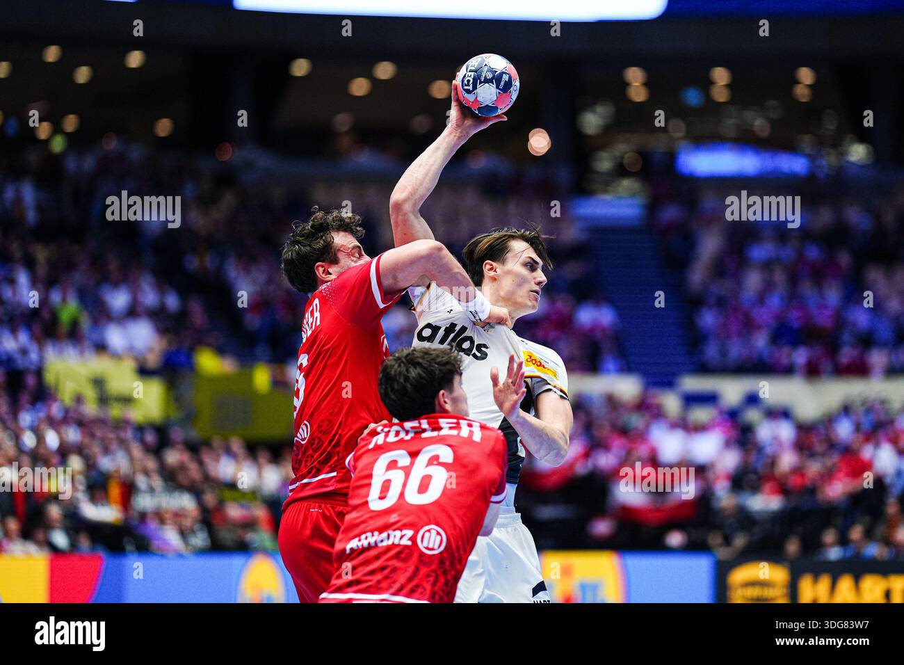 Lukas Herburger (Oesterreich, #26), Elias Kofler (Oesterreich, #66 ...