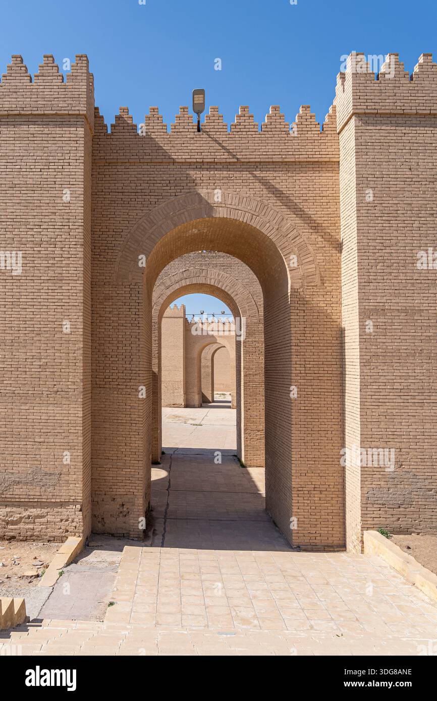Mud brick structures hi-res stock photography and images - Alamy
