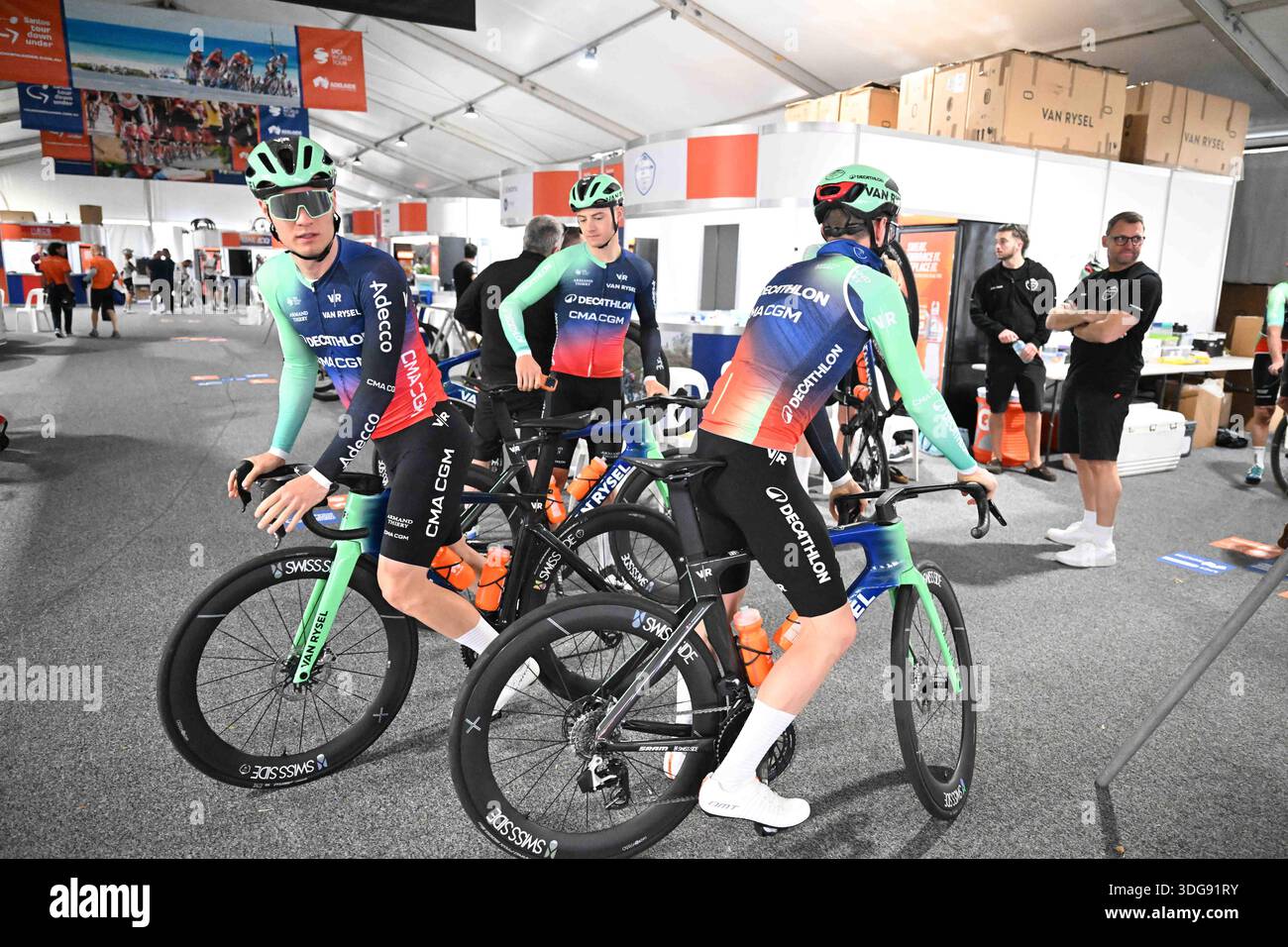 16-01-2026 Vigilia Tour Down Under 2026; 2026, Decathlon - Cma Cgm ...