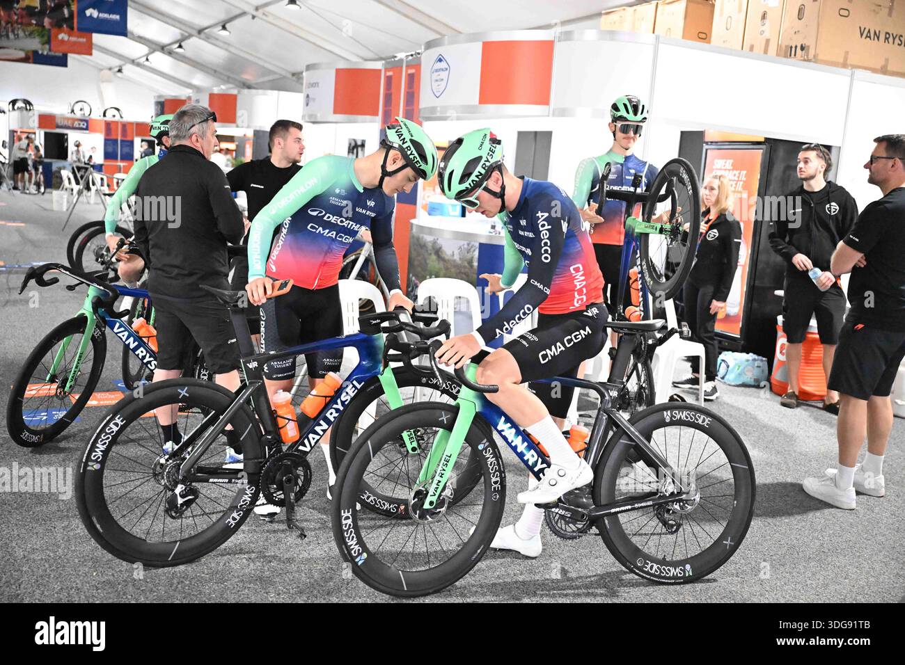 16-01-2026 Vigilia Tour Down Under 2026; 2026, Decathlon - Cma Cgm ...