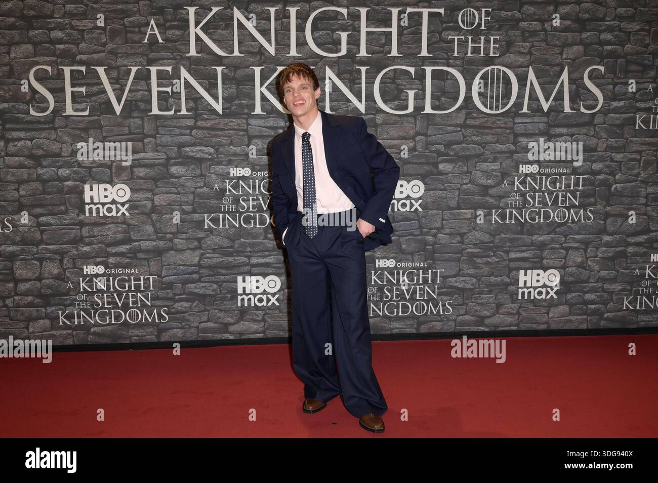 Finn Bennet attends the red carpet of HBOMax series A knight of the ...