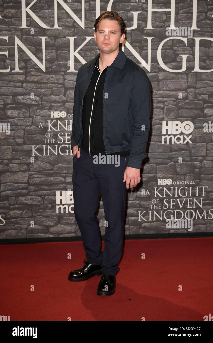 Jeremy Irvine attends the red carpet of HBOMax series A knight of the ...