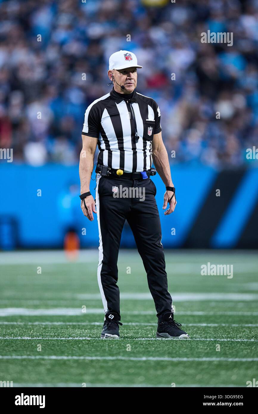 Referee Clete Blakeman (34) at work during an NFL wild card playoff ...