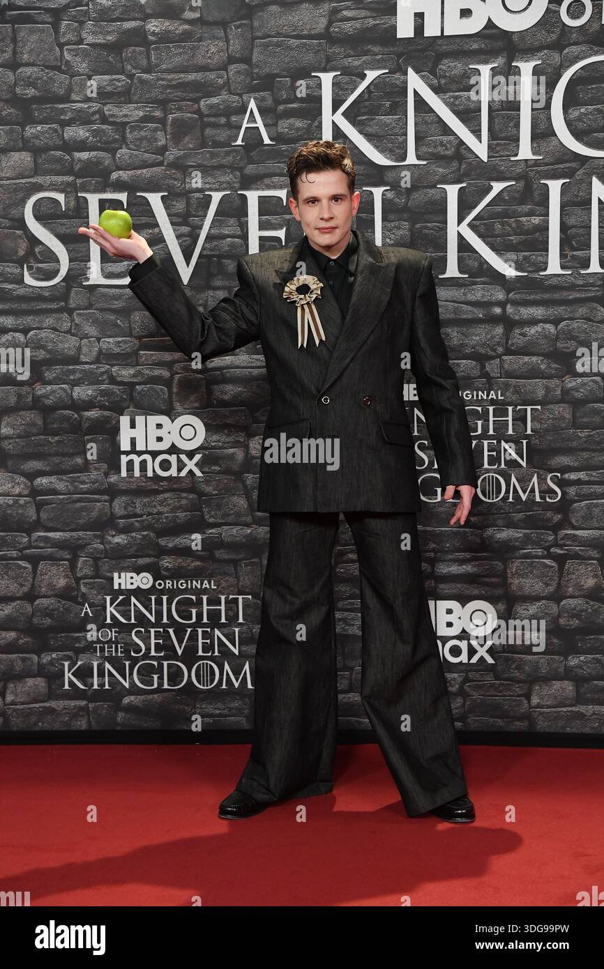 Rome, Cinema The Space Moderno Premiere Hbo A" Knight Of The Seven ...