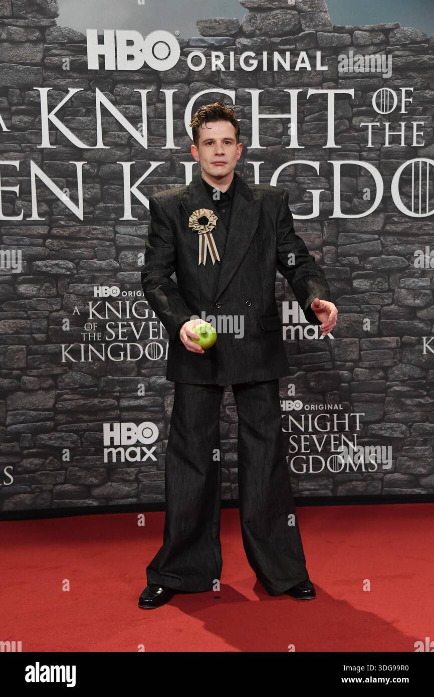 Rome, Cinema The Space Moderno Premiere Hbo A" Knight Of The Seven ...