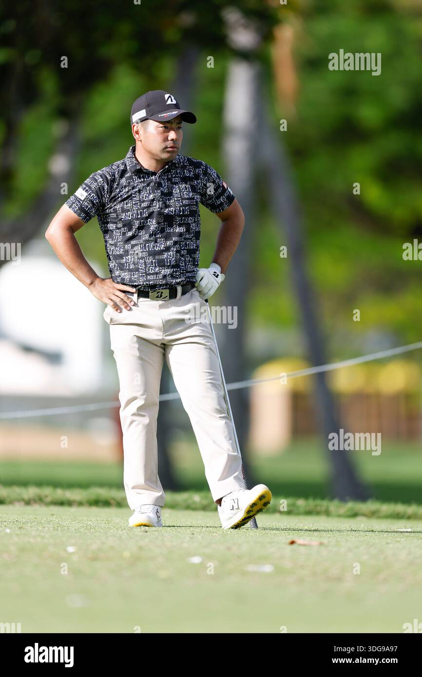 January 15, 2026, Honolulu, Hawaii, USA: KAZUKI HIGA watches his tee ...