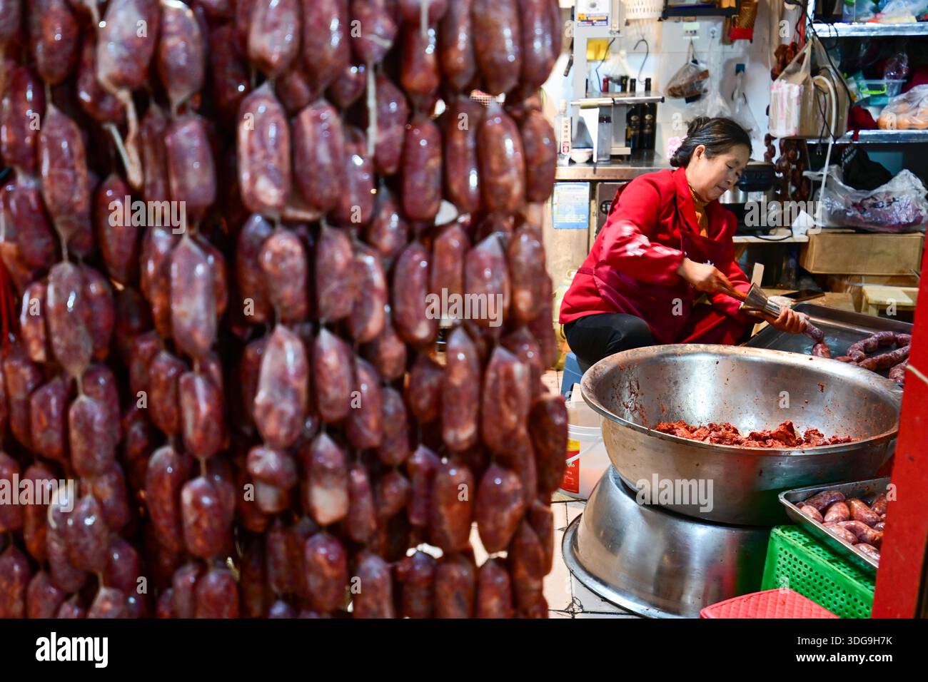 **CHINESE MAINLAND, HONG KONG, MACAU AND TAIWAN OUT**People shop for ...