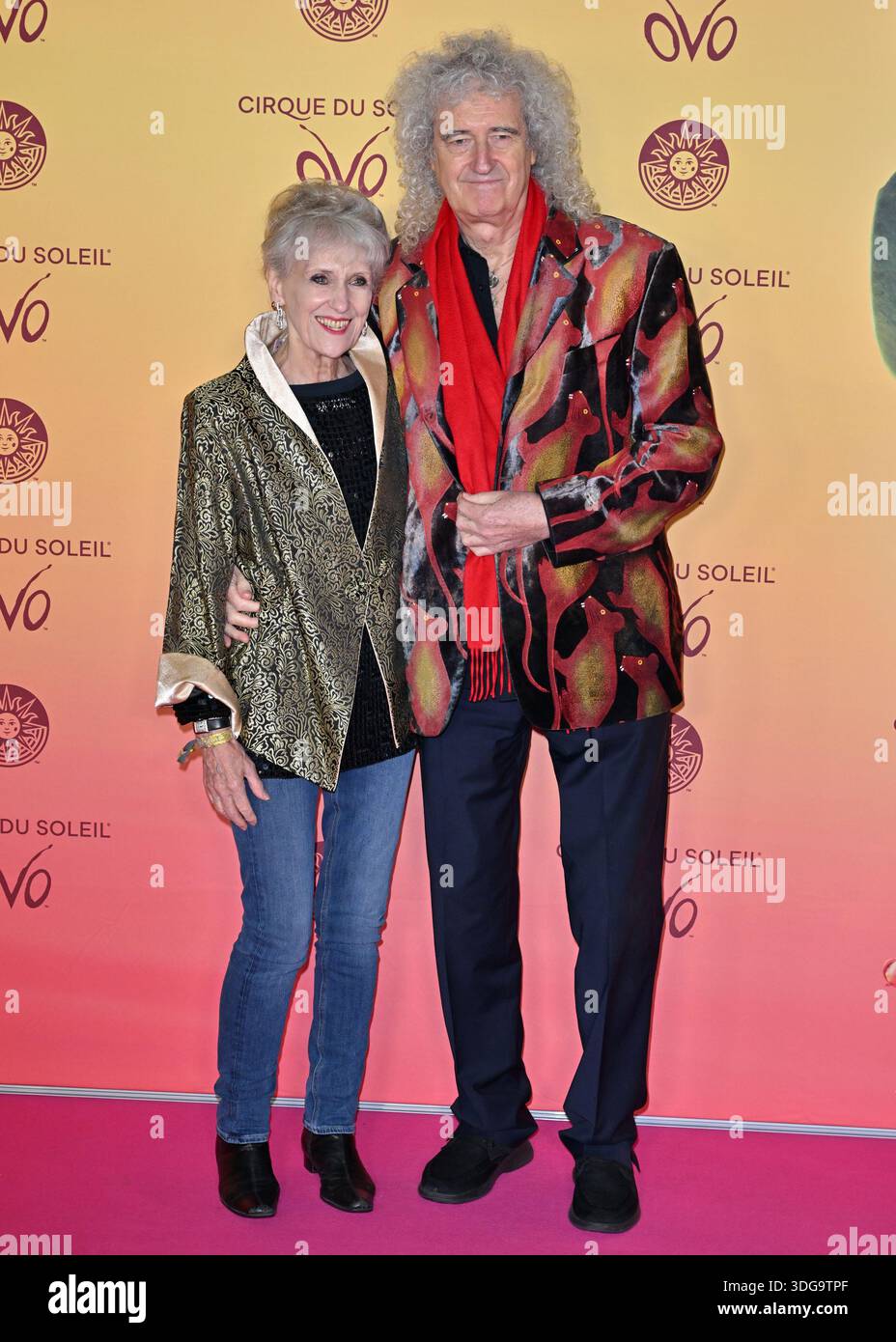 Anita Dobson and Brian May attends Cirque Du Soleil “OVO” Premiere at ...