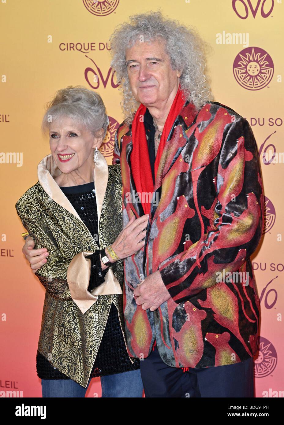 Anita Dobson and Brian May attends Cirque Du Soleil “OVO” Premiere at ...
