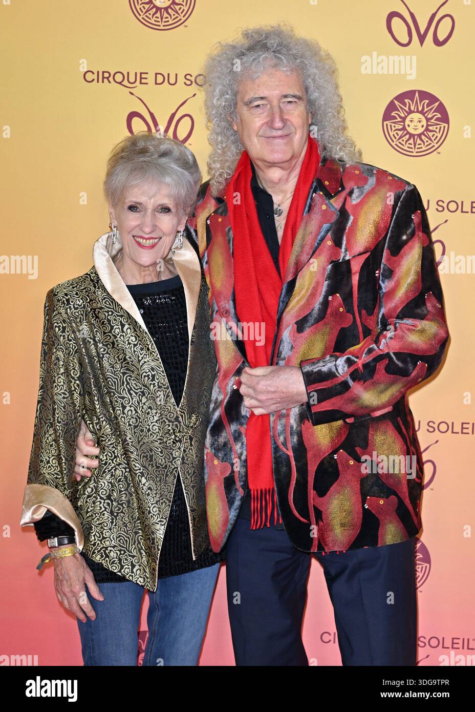 Anita Dobson and Brian May attends Cirque Du Soleil “OVO” Premiere at ...