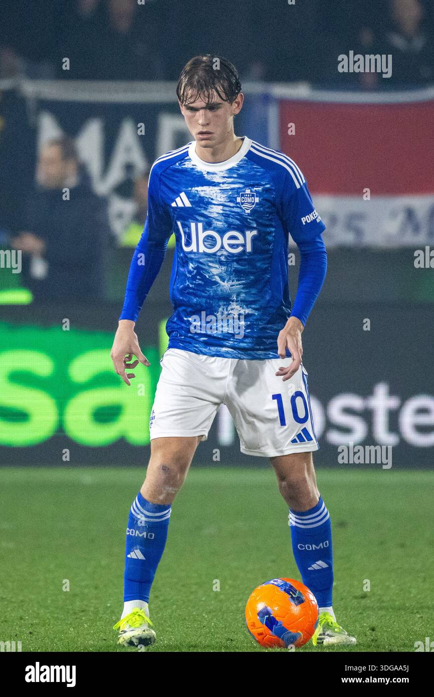 nico paz como during serie A match Como 1907 vs AC Milan - Como january ...