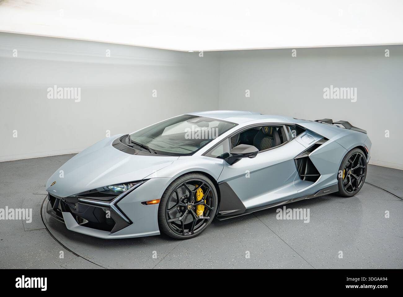 Lamborghini Revuelto Hybrid Supercar Coupe Featuring Black Alloy Wheels ...