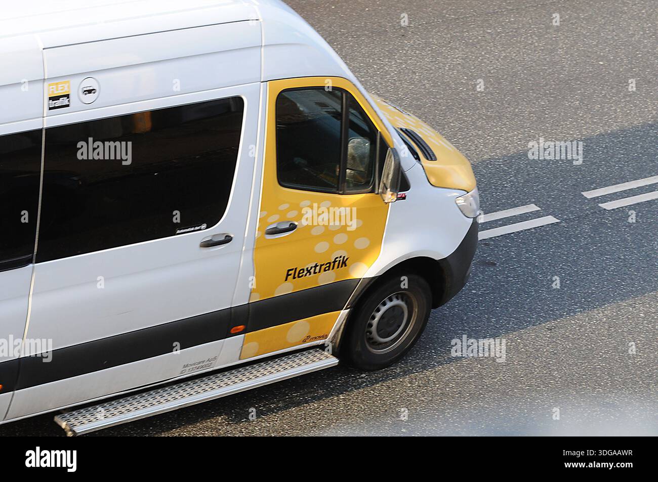 kASTRUP/Copenhagen/ Denmark/16 JANUARY 2026/ Flextrik transports from ...