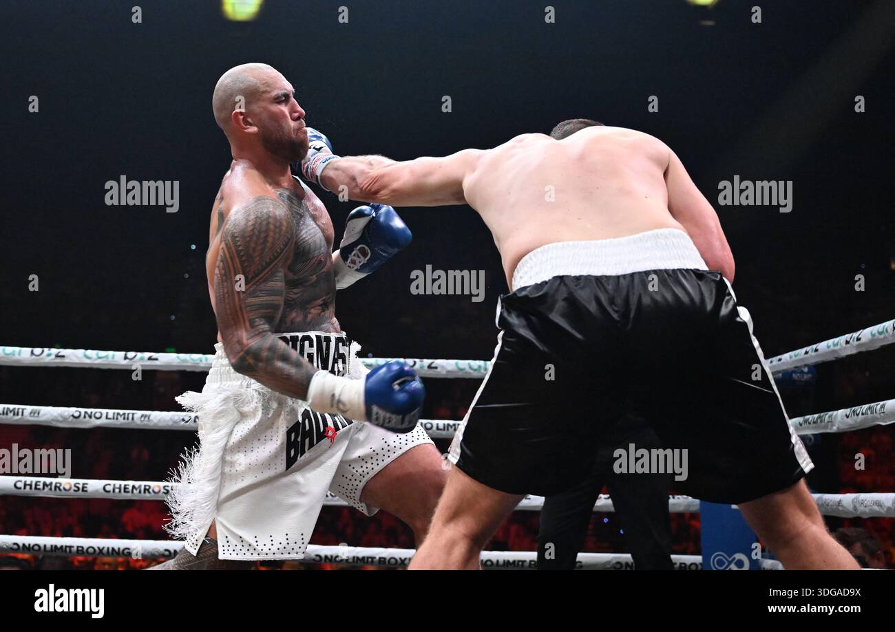 Brisbane, Australia. 16th Jan, 2026. Nelson Asofa-Solomona (left) is ...
