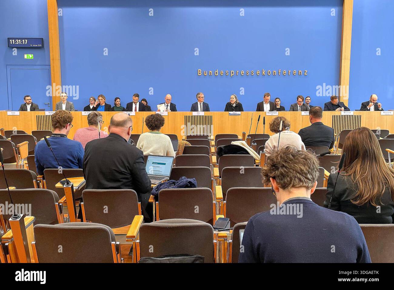 Berlin, Deutschland, 16.01.2026: Bundespressekonferenz ...