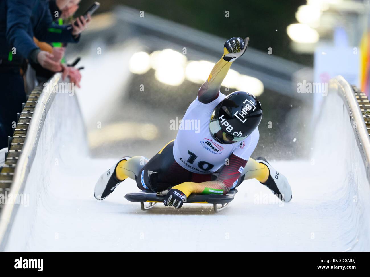 Altenberg, Germany. 16th Jan, 2026. Skeleton, World Cup, single, women ...