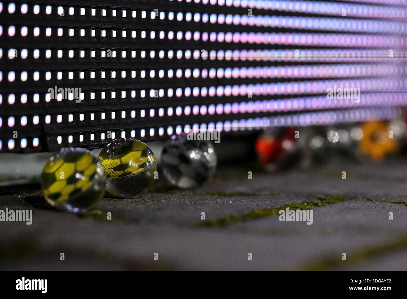 Augsburg, Germany. 15th Jan, 2026. Soccer: Bundesliga, FC Augsburg - 1 ...