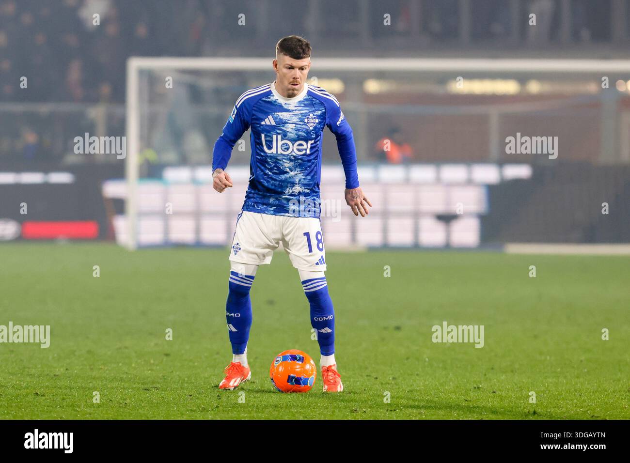 Como, Italia. 15th Jan, 2026. Como'sComo's Alberto Moreno during the ...