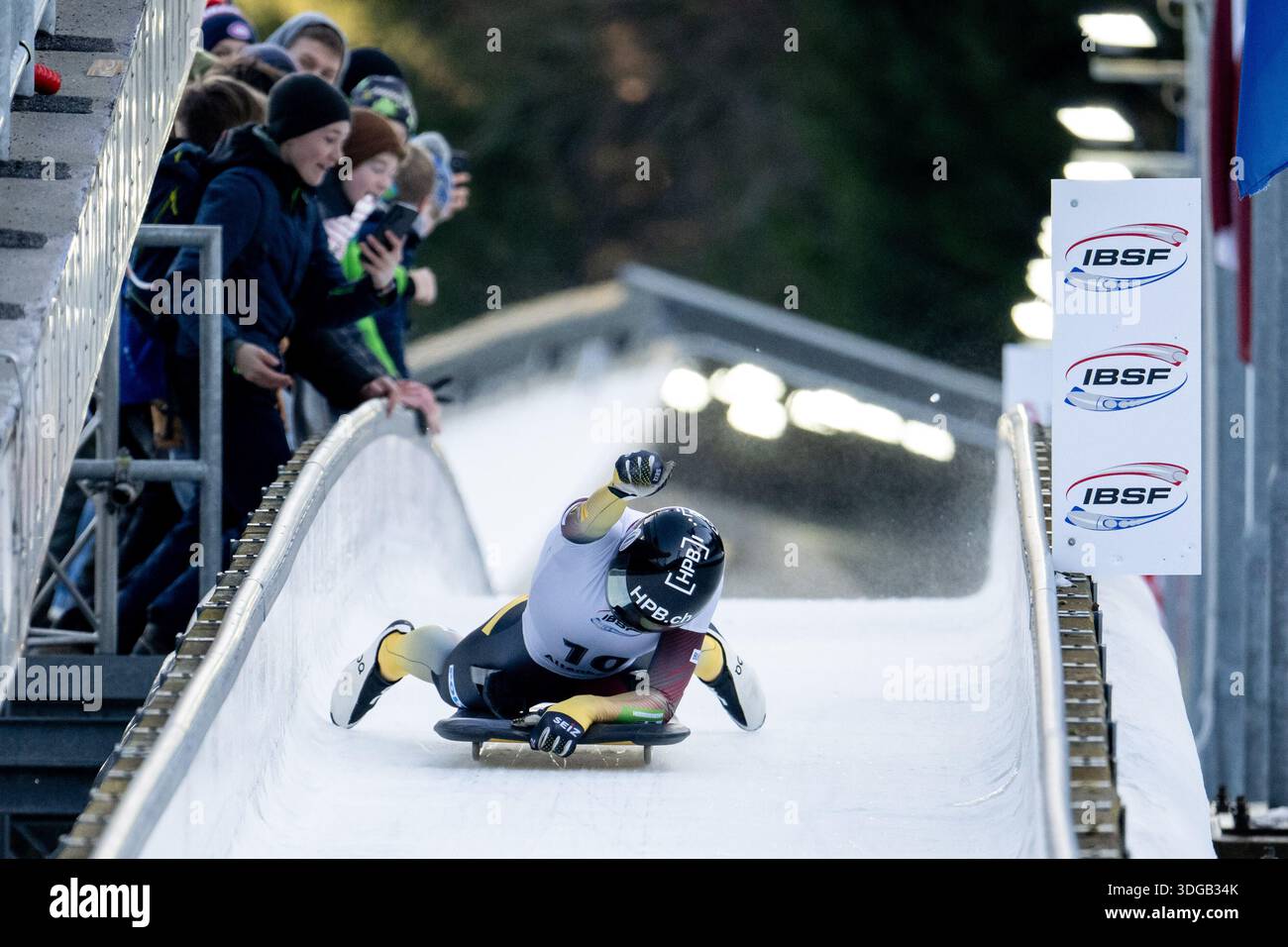 PFEIFER Jacqueline (Germany) celebrates at the finish line over the ...