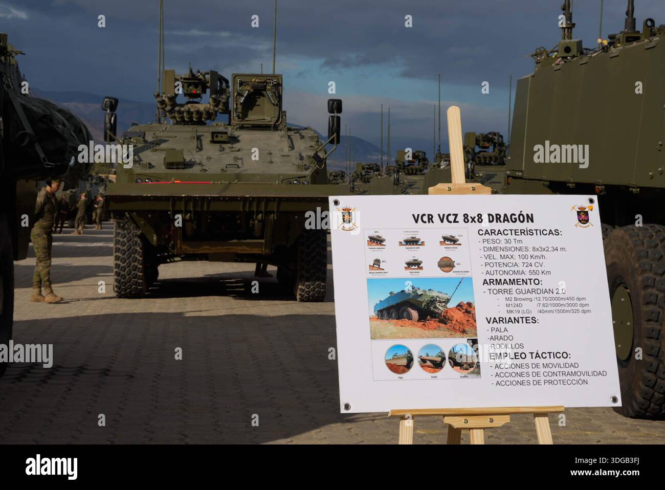 Image of the first 8x8 'Dragon' vehicles of the Spanish Army. On 16 ...