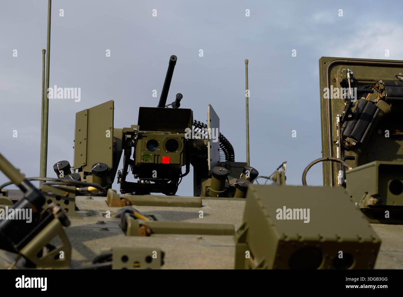 Image of the first 8x8 'Dragon' vehicles of the Spanish Army. On 16 ...