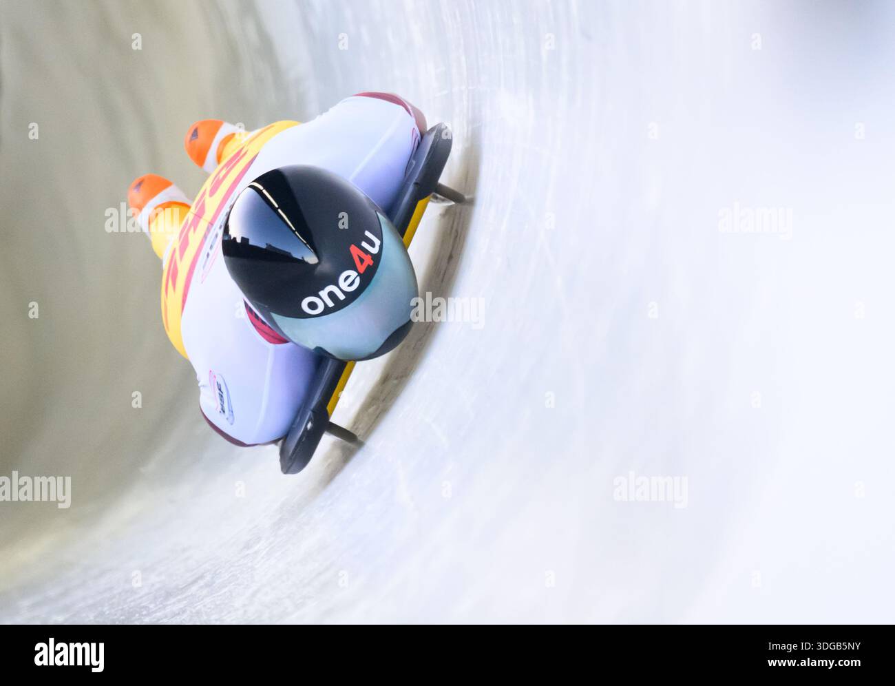 Altenberg, Germany. 16th Jan, 2026. Skeleton, World Cup, men's single ...