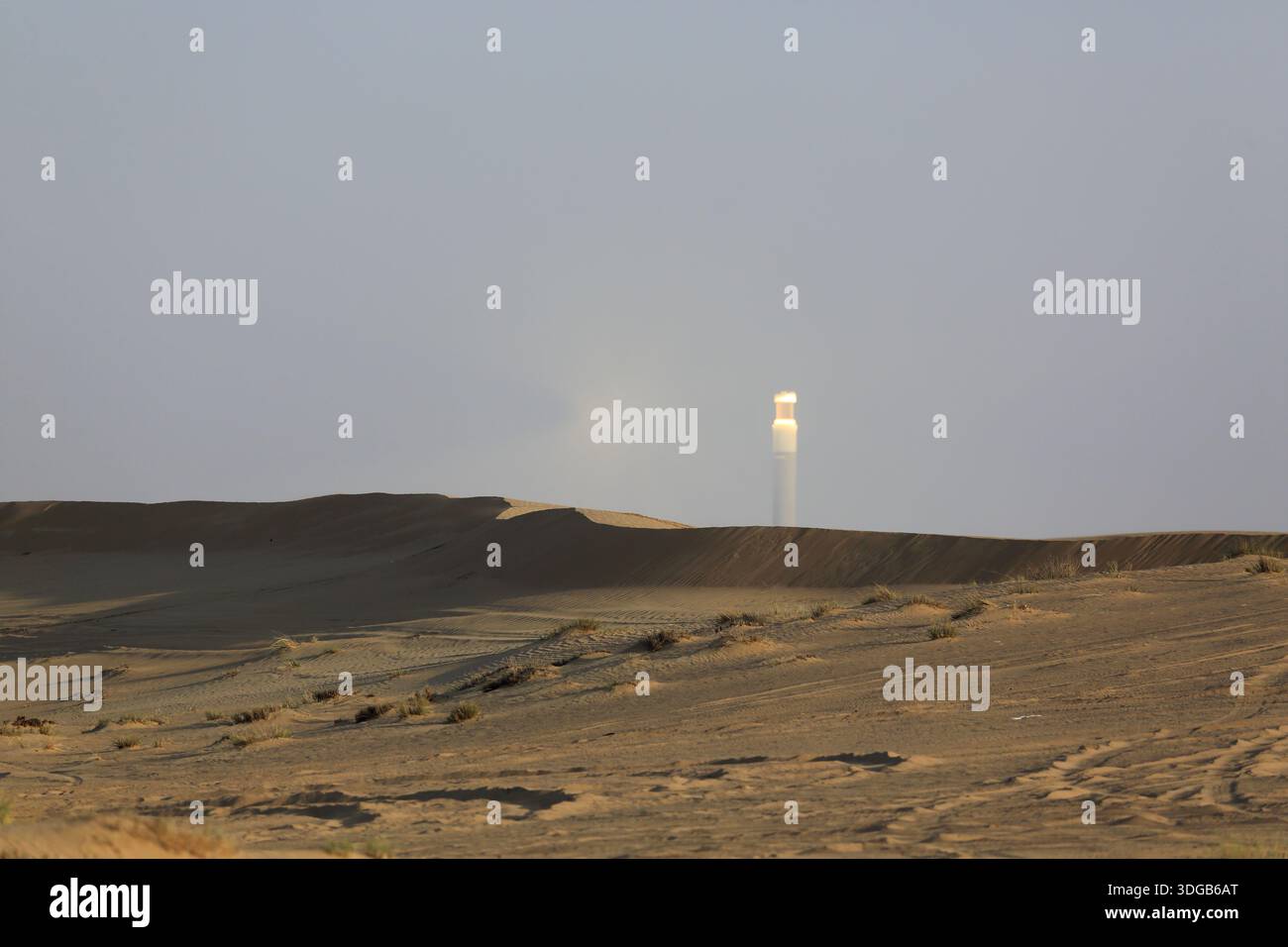 Solar power tower dubai hi-res stock photography and images - Alamy