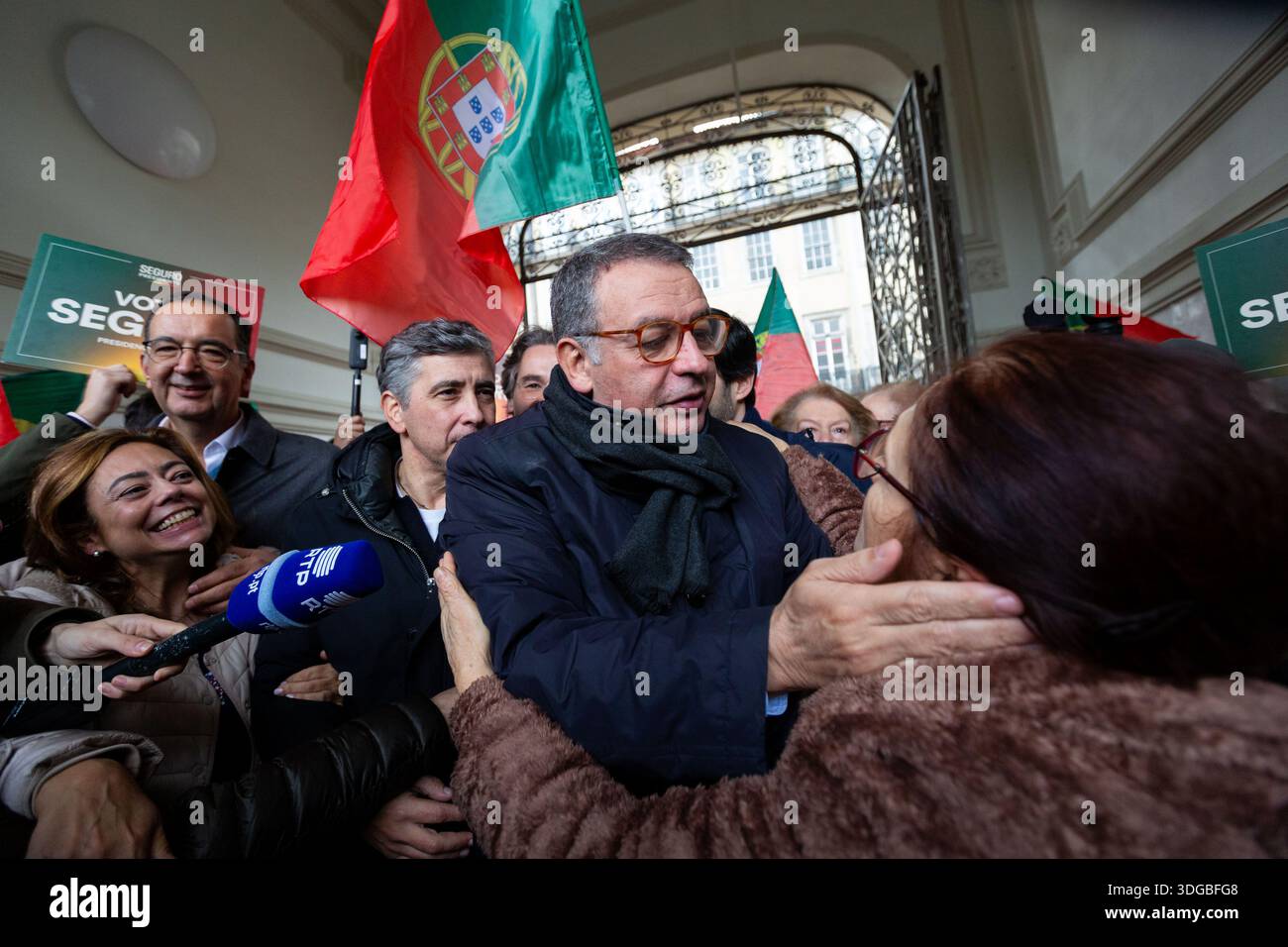 Seguro 2026 hi-res stock photography and images - Alamy