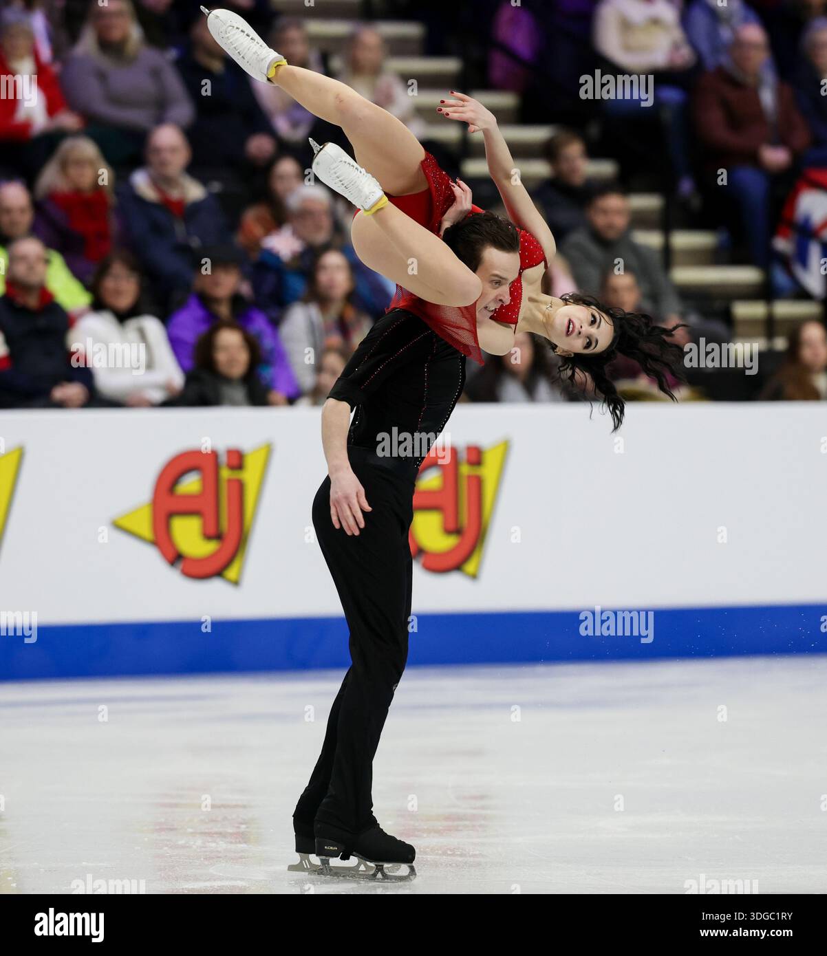 Day Three. 16th Jan, 2026. Shira Ichilov and Mikhail Nosovitskiy of ...