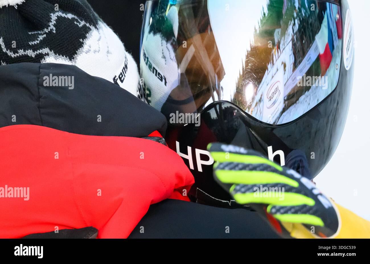 Altenberg, Germany. 16th Jan, 2026. Skeleton, World Cup, single, men ...