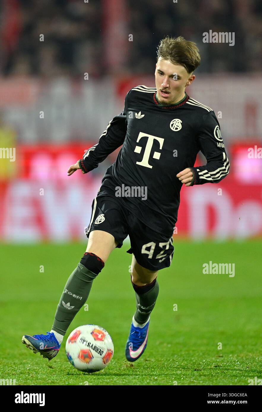 Lennart Karl (Bayern) Cologne, January 14, 2026, Football, Bundesliga ...