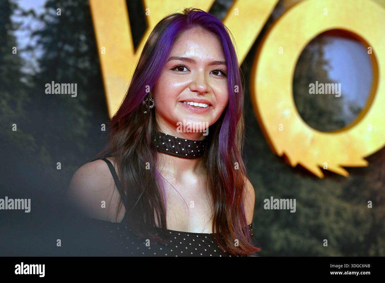 Munich, Germany. 16th Jan, 2026. Actress Olivia Sinclair poses at the ...