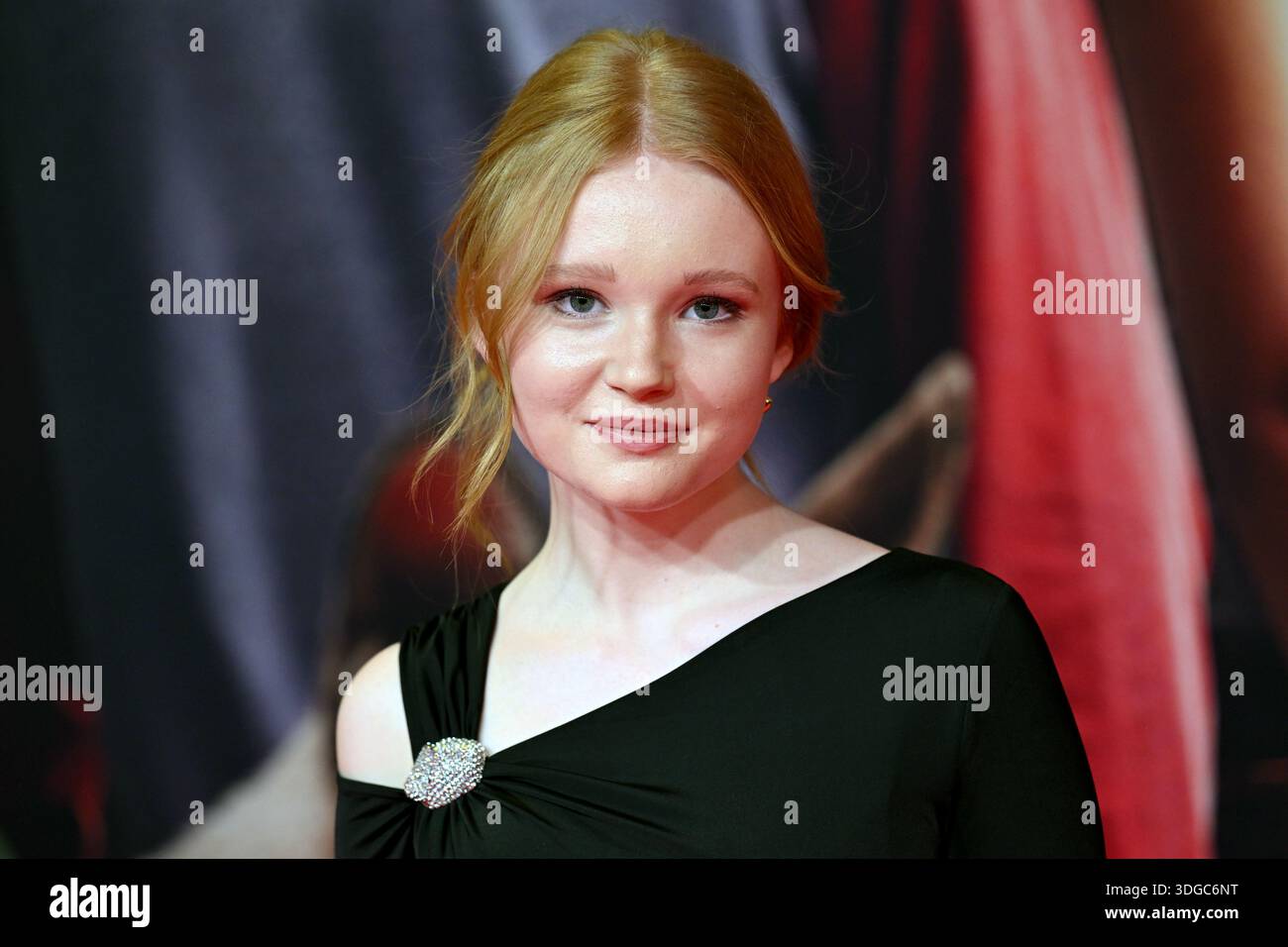 Munich, Germany. 16th Jan, 2026. Actress Lilli Falk poses at the ...