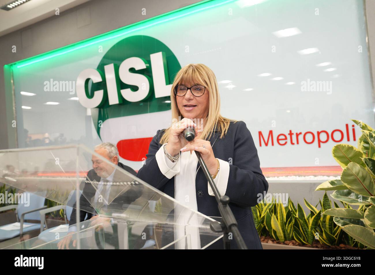 Milan, Italy. 16th Jan, 2026. Milan, Inauguration of the new CISL ...
