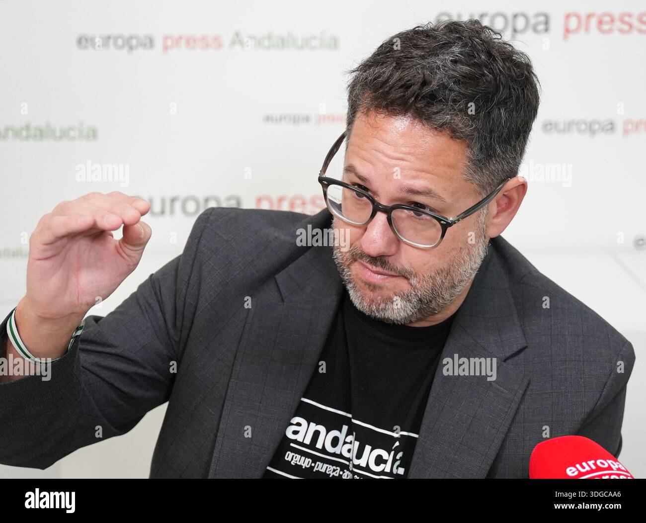 The spokesperson for Adelante Andalucía and its candidate for the ...