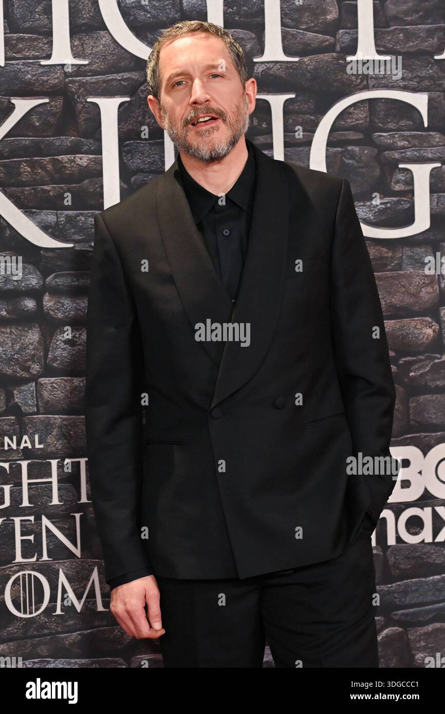 premiere Knight of the seven kingdoms Bertie Carvel on the red carpet ...