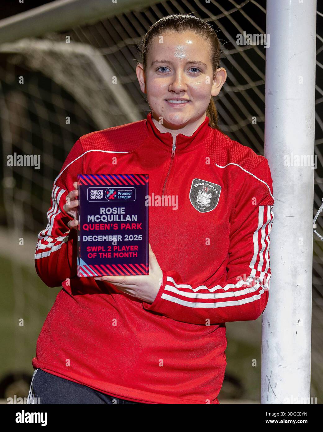 Rosie mcquillan of queens park fc hi-res stock photography and images ...