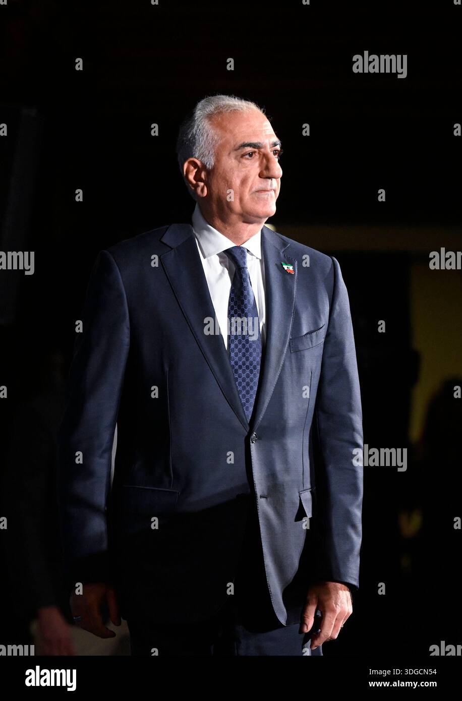 Washington, United States. 16th Jan, 2026. Reza Pahlavi, the exiled son ...