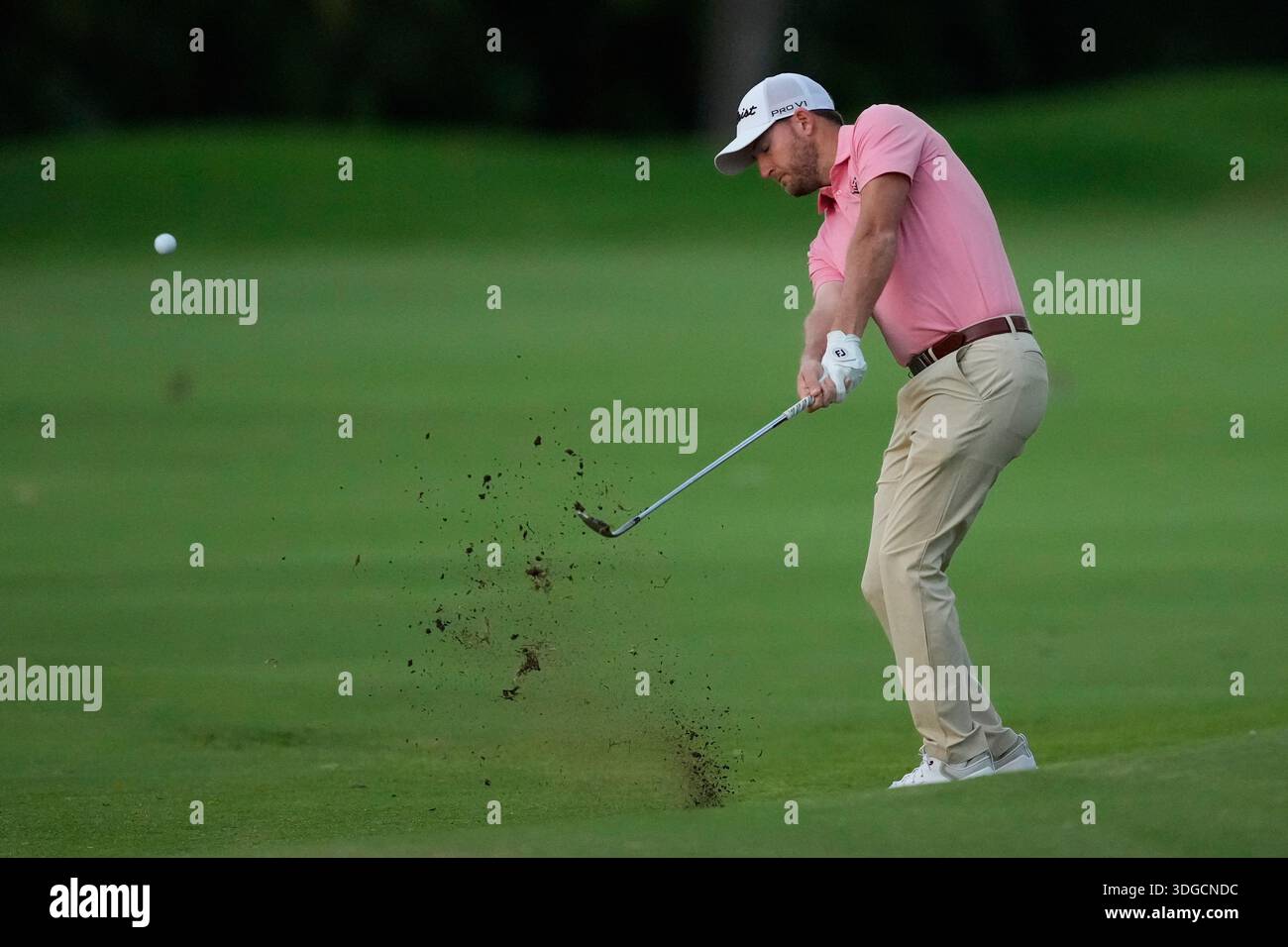 Lee Hodges hits on the 10th hole during the second round of the Sony ...
