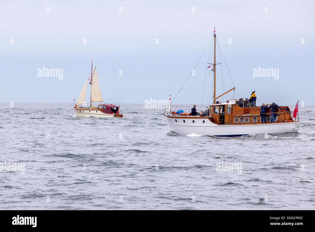 English sailing history hi-res stock photography and images - Alamy