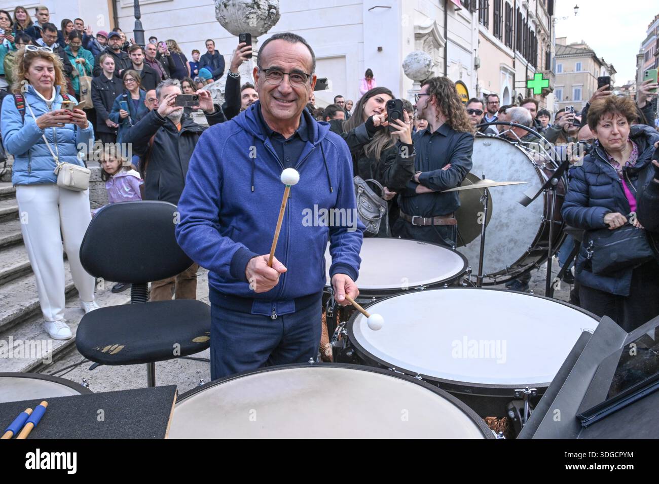 Rome, Italy. 16th Jan, 2026. Rome: Piazza di Spagna. Carlo Conti's ...