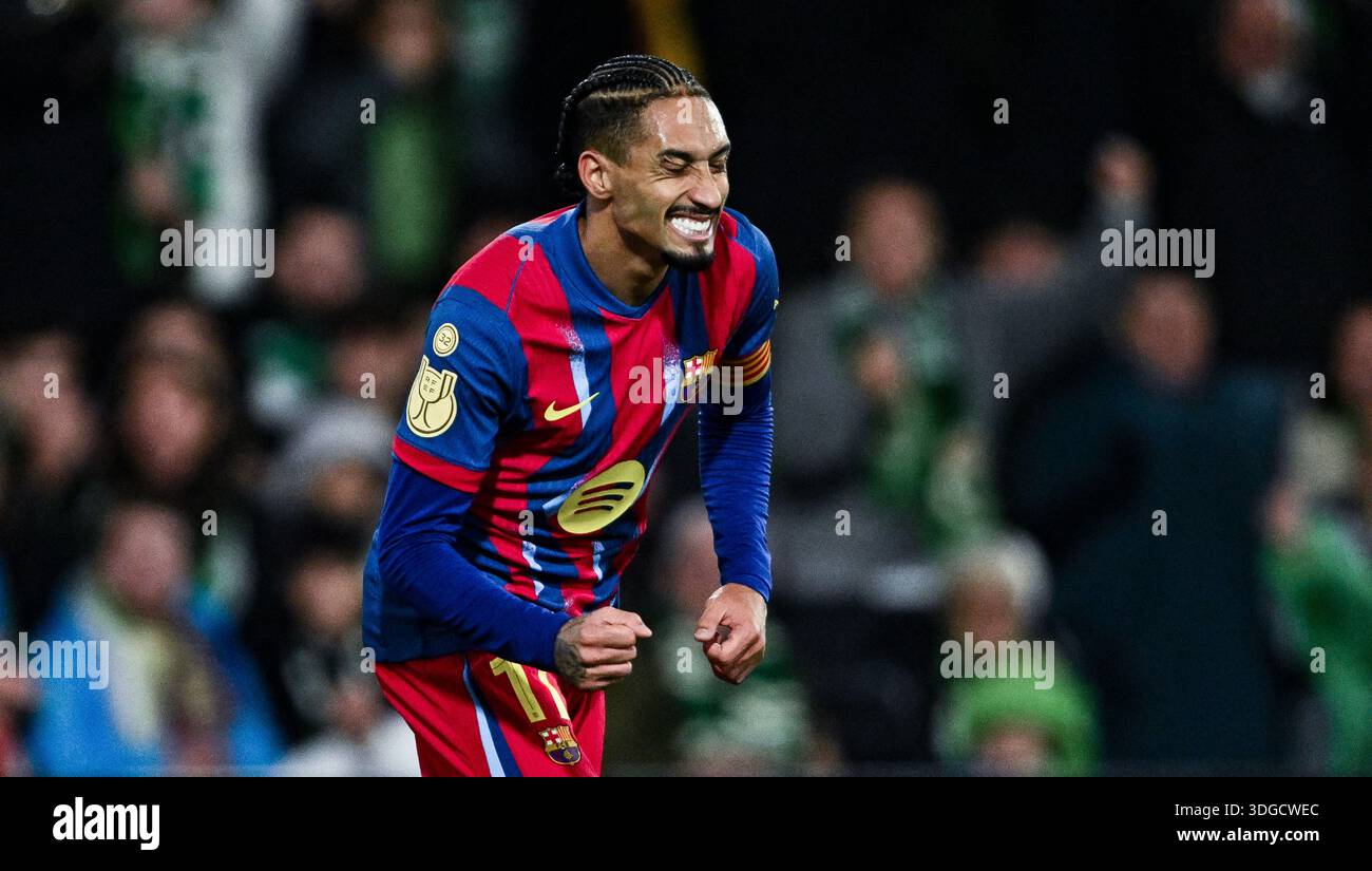 SANTANDER, SPAIN - JANUARY 15: Raphinha #11 of FC Barcelona in action ...