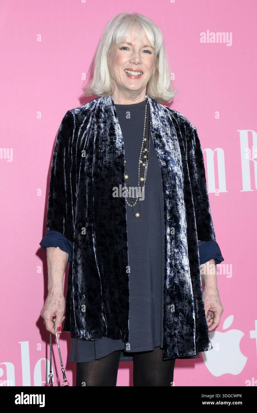 North Hollywood, USA. 15, January, 2026. Pictured left to right, Julia ...